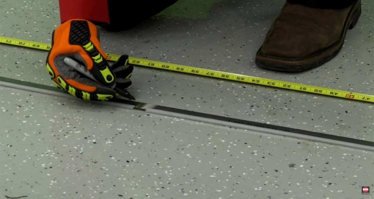 How to Determine the Correct Bandsaw Blade Size for Your Machine ...